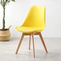 China OEM Black Dining Chairs Plastic Mid Century Molded Plastic Chair Customized for sale