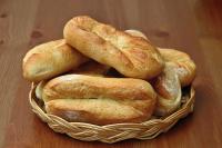 China 123-94-4 Bakery Emulsifiers GMS40 D50 Mono Diglycerides White Bead for sale