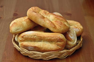 China 227-335-7 Bakery Emulsifiers Compound Bread Improver White Powder GB2760 for sale