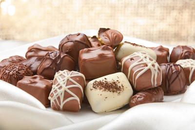 China HALAL Distilled Monoglyceride DMG95 Emulsifiers For Chocolate for sale