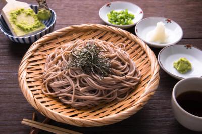 China 123-94-4 Distilled Monoglyceride Noodles Improver Emulsifiers Ingredients Increase Elasticity for sale