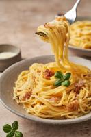 China DMG95 Glycerin Monostearate Noodle Emulsifier Ingredients To Improve Taste And Elasticity for sale