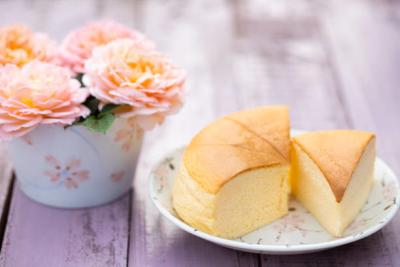 China Good Fluency Natural Food Emulsifiers Cake Improver 25kg / Carton for sale