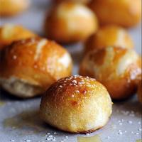 China Distilled Monoglycerides 99% DMG95/GMS99 Emulsifier Used In Baked Industry for sale