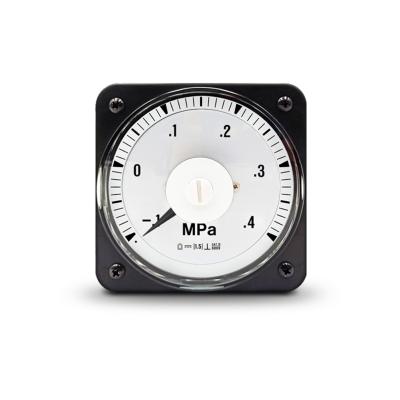 China Square Analog Pressure Gauge -0.1 to 0.4 MPa | Iron Zinc-Plated Case | 110x110mm | 1.5% Accuracy for sale