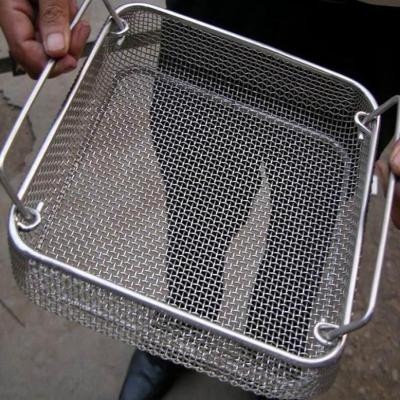 China Stainless Steel Wire Mesh Basket 0.5-3mm Wire Diameter for Industrial Cleaning and Sterilization for sale