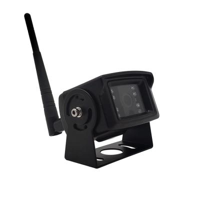 China 10.1 Inch Wireless Backup Camera System with 4 Channel HD LCD Monitor for Trucks and Commercial Vehicles for sale