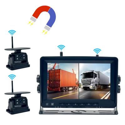 China Wireless Truck Reversing Camera Kit 7 Inch Monitor Dual View 1080P IP68 Waterproof for sale