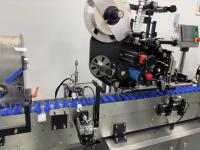 China Auto lipstick bottle top and bottom positoning labeling machine for cosmetics for sale