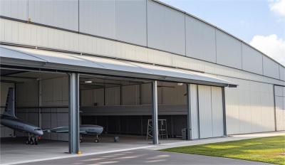 China Large Span Steel Structure Aircraft Hangar with 400mm H-Beams and 100+ Meter Clear Span Design for sale