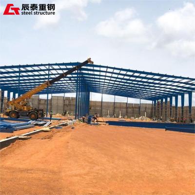 China Prefab Steel Warehouse Building 10-60m Span with 5 Ton Load Capacity for Industrial Factories for sale