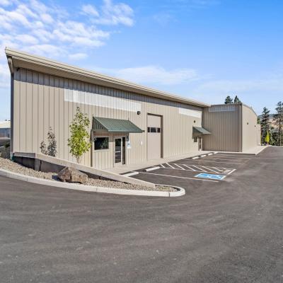 China Multi Storey Steel Structure Warehouse Building 2-5 Floors 5 Tons per m2 Load Capacity for sale