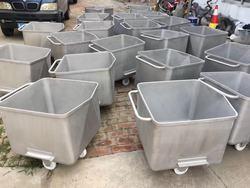 China 200L 304 Stainless Steel Movable Food Trolley Meat Skip Car for Vegetable Processing for sale