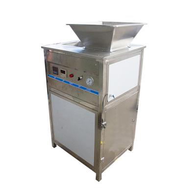 China Industrial Onion Peeling Machine 300-400KG/H 220V Stainless Steel Dry Peeling for sale