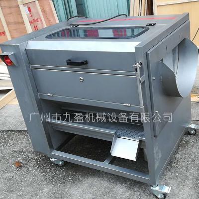 China Potato Cassava Yam Brush Washing and Peeling Machine 300-500 kg/h Capacity for sale
