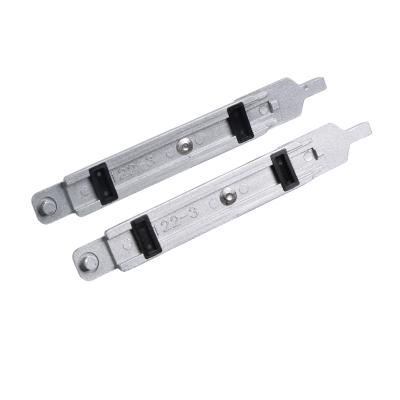 China Zinc Alloy Retractable Locking Pins with Weather Resistant Coating Adjustable Telescoping Mechanism for sale