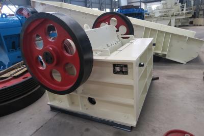 China Custom Jaw Crusher Machine Larger Capacity PE400*600 Limestone Rock Crusher For Quarry for sale