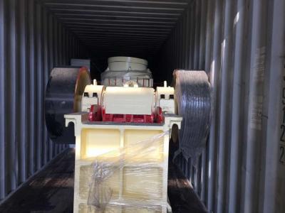 China Mini Small Portable Jaw Crusher Machine Aggregate Iron Ore Crushing Metal Ore for sale