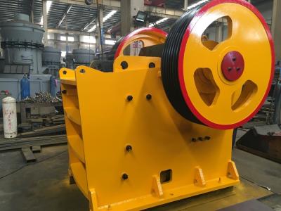 China Gravel Stone Jaw Crusher Machine Eccentric Shaft 55Kw PE500 x 750 Mobile for sale