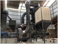 China Raymond Powder Grinding Mill 1 - 50 TPH Calcite For Grinding 200 Mesh Silica Sand for sale