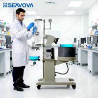 China Automatic Lifting Rotary Evaporator 5L Lab Evaporator Stainless Steel 304 for sale