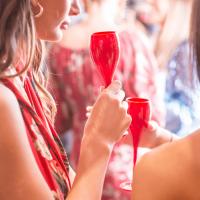 China ODM Shatterproof Red Plastic Champagne Glasses For Trade Show for sale
