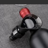 China Shatterproof Reusable Wine Pourer Stopper 2 In 1 Easy To Use FDA for sale