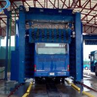 China Automatic Brush Truck Bus Washing Machine For Hot Dipped Galvanized Steel Frame for sale