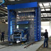 China 250L/Bus Water Consumption CB-730 Full Automatic Rollover Type 3 Brushes Truck for sale
