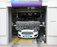 China ISO14001 Certified of Portal Foam Bus or Truck Washing Station with and Competitive for sale