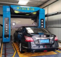 China 25-60ml/car Shampoo Consumption Contactless 360 Double Arm Touchless Car Wash System for sale