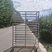China Customizable Number Of Layers Metal Tray Trolley For Bakery Fast Food Blast Freezer for sale