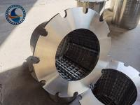 China Corrosion Resistant 500mm Length Duplex Steel 2205 Wedge Wire Screen Strainer Pipes For Oil And Gas Industry for sale