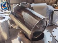 China Corrosion Resistant 500mm Length Duplex Steel 2205 Wedge Wire Screen Strainer Pipes For Oil And Gas Industry for sale