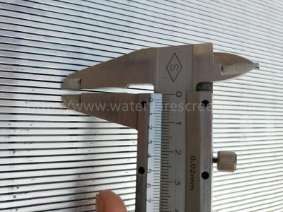China Stainless Steel Wedge Wire Screen Panel For Solid-Liquid Separation for sale
