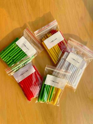 China Food Grade Eco Friendly Customizable Length Disposable PP Lollipop Whistle Stick for Candy and Cake for sale