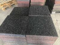 China Customizable Logo EPDM Rubber Tile composite rubber brick with 15mm-30mm Thickness and Shock Absorption for Gym and Sports for sale
