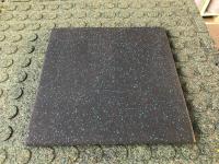 China Customizable Logo EPDM Rubber Tile composite rubber brick with 15mm-30mm Thickness and Shock Absorption for Gym and Sports for sale