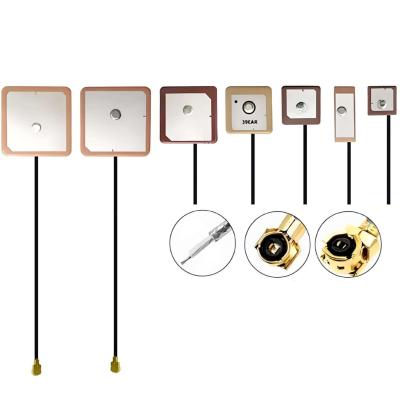 China GPS Patch Ceramic Antenna Smart Home Omnidirectional BeiDou Navigation Positioning Antenna for sale