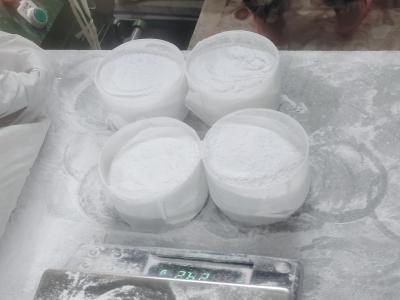 China OEM Melamine White Powder Industry Grade Melamine Molding Powder C3H6N6 for sale
