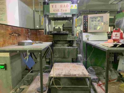 China Melamine Compression Molding Machine With Preheater For Tableware Cup for sale