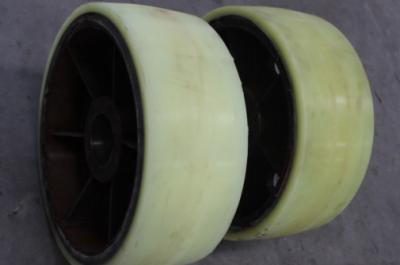 China Coating Polyurethane Wheels Wear Resistant Industrial Bisque With Iron Core for sale