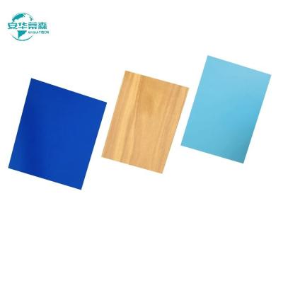 China Glossy Surface Finish Solid Color ACP Combining Corrosion Resistance and Fireproof Mineral Core for Architectural Panel Installations for sale