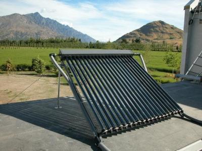 China Pressurized Parabolic Trough Solar Collector with Heat Pipe Eco-Friendly Materials for sale