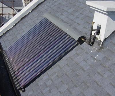 China Pressurized Roof Top Solar Collector with Heat Pipe and Concentrating Technology for sale