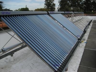 China Anodized Aluminum Alloy Manifold Casing Heat Pipe Solar Evacuated Tubular Collector for sale