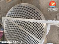 China ​​ASME VIII Certified ASTM A516 Gr.70 Carbon Steel Tube Sheet, Square Layout for Pressure Vessels for sale