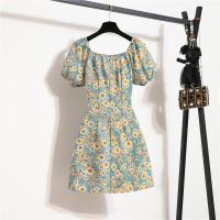 China Sweet Black And White Daisy Flower Ladies Vacation Dresses for sale