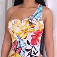 China Women'S Printed Sexy XXL One Shoulder Beach Dress for sale