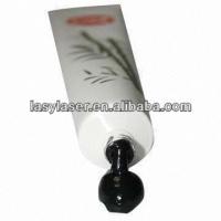 China Laser Treatment Carbon Face Cream Female Silicone Free Beauty Machine Accessories Two Type Optional for sale